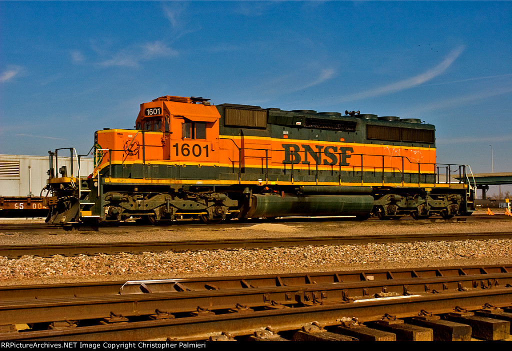 BNSF 1601